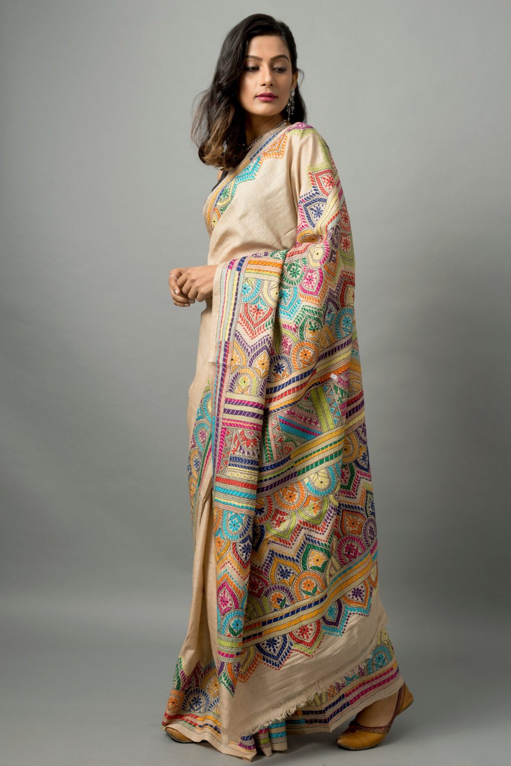 Types of Indian Sarees Which Define India, It's Culture and Tradition