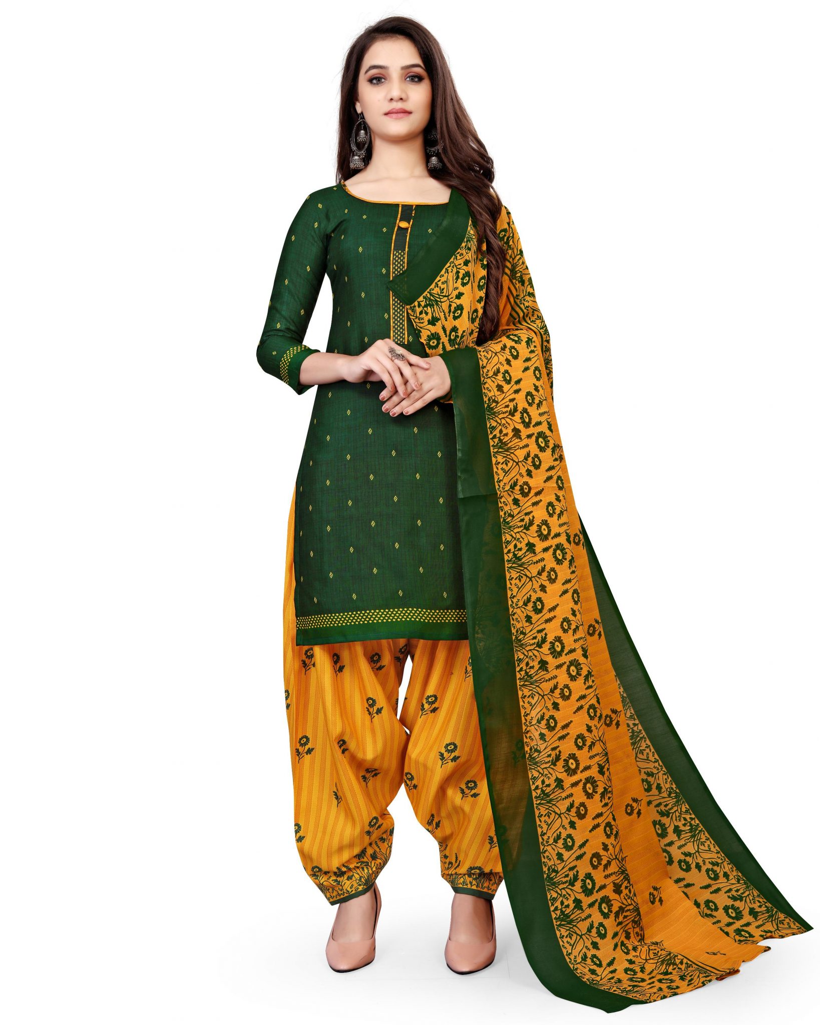 Top 10 Most Famous Salwar Kameez Brands In India For Women 2024